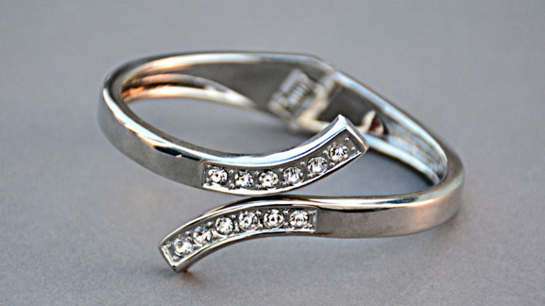 The Top 11 Different Types of Silver - Jewelry Informer
