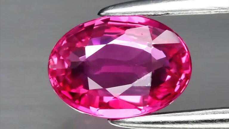 21 Types of Sapphires: Different Sapphire Colors & Origins