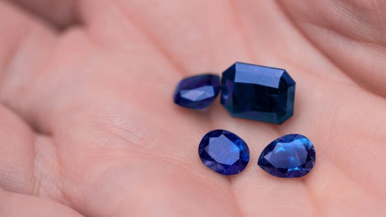 21 Types of Sapphires: Different Sapphire Colors & Origins